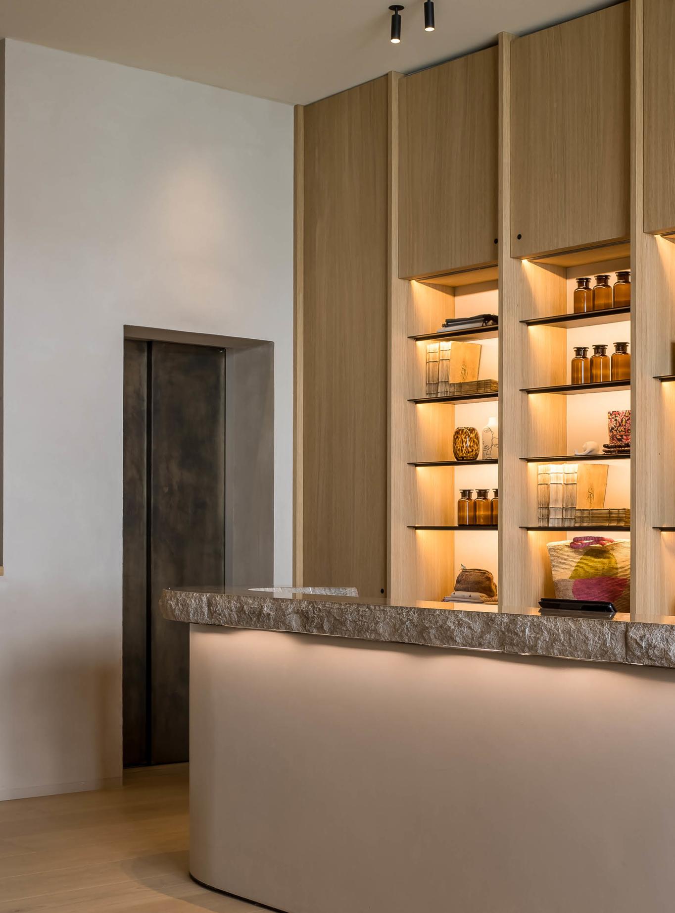 Botanic Spa Antwerp / AIDarchitecten